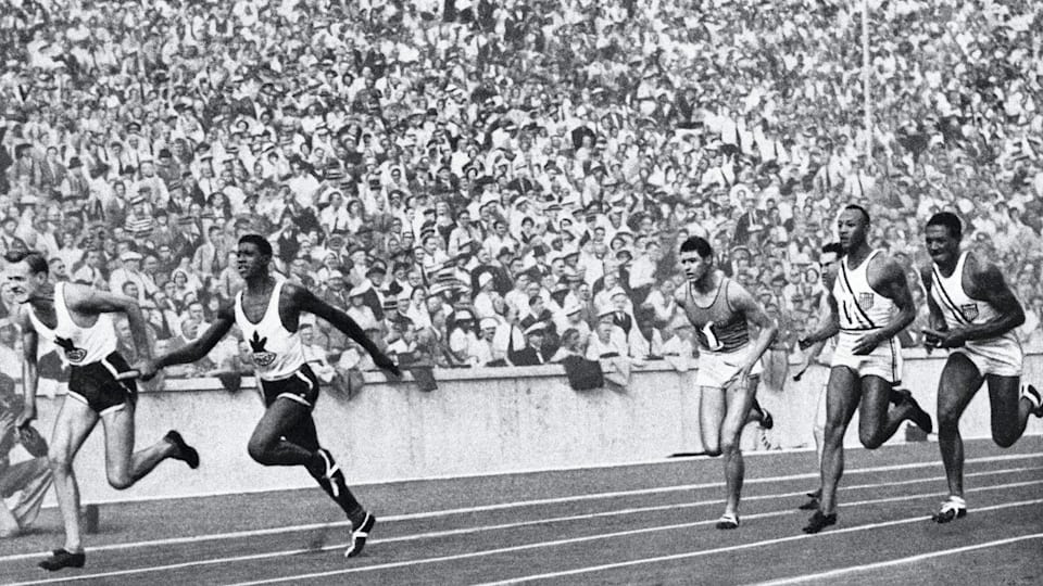 Jesse Owens immortalized by his forth gold medal - Olympic News