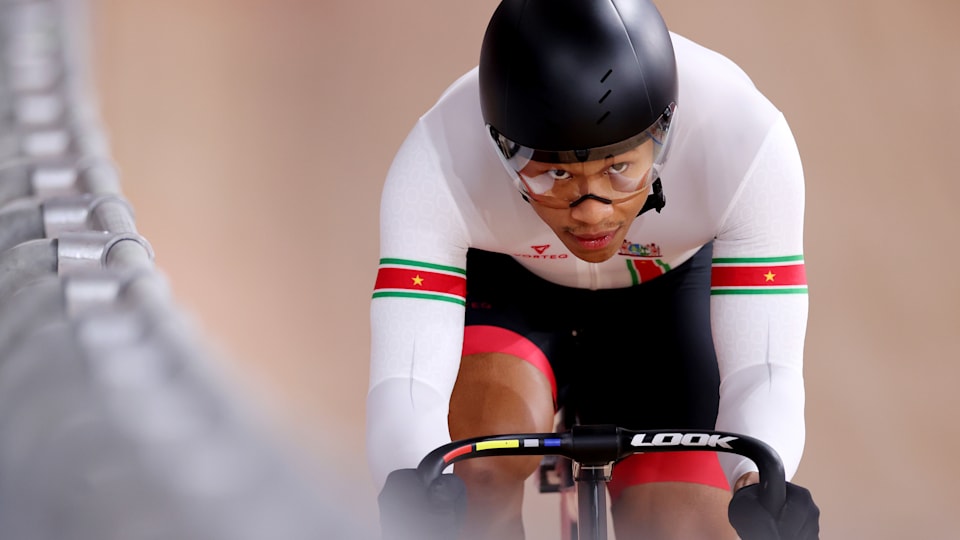 Jair Tjon En Fa - Suriname's pioneer track cycling pioneer eyes Paris 2024
