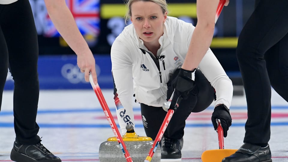 Vicky Wright: From Covid nurse to curling Olympic medallist at Beijing 2022