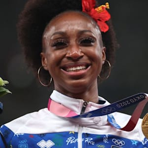 Jasmine CAMACHO-QUINN Biografía, medallas olímpicas, récords y edad