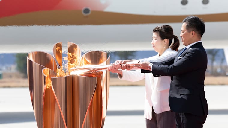 La flamme olympique de Tokyo 2020 est arrivée au Japon