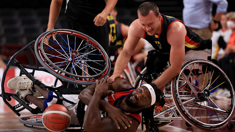 Basketball en fauteuil roulant photos - Jour 2