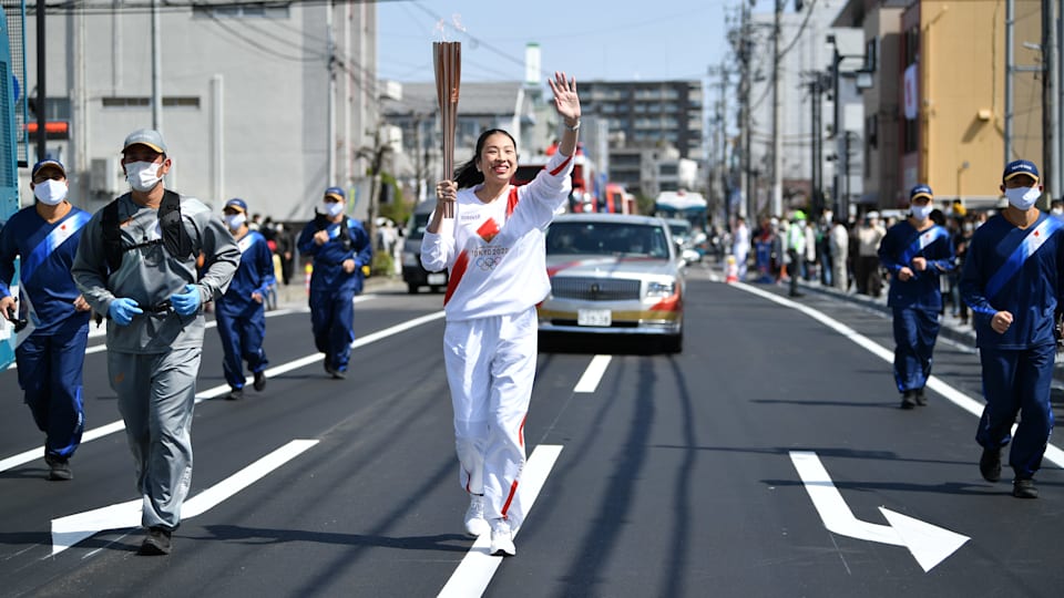Olympic Torch Relay: Nagano Day 1