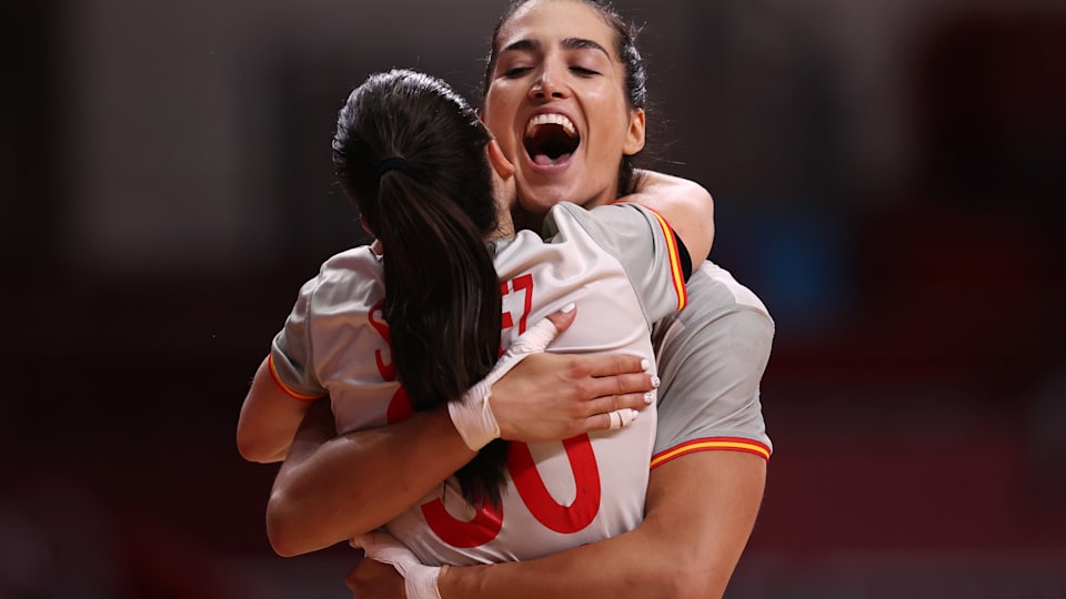 Handball photos - Day 6