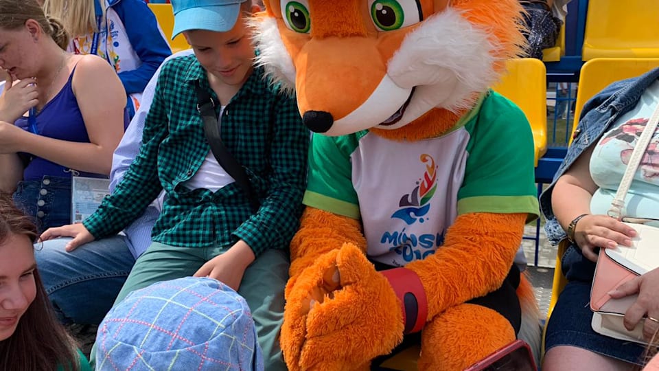 Lesik the fox out and about in Minsk