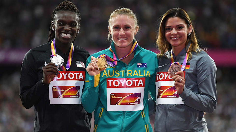 Dawn Harper Nelson Takes Silver Behind Sally Pearson In The 100m Hurdles At The 2017 London