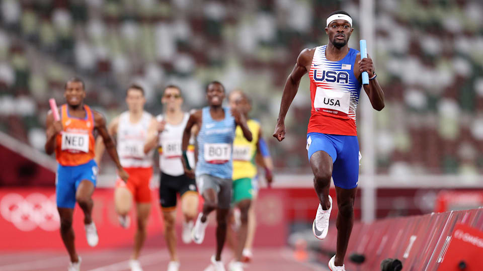El relevo masculino de Estados Unidos gana su 18° oro Olímpico de 4x400 m