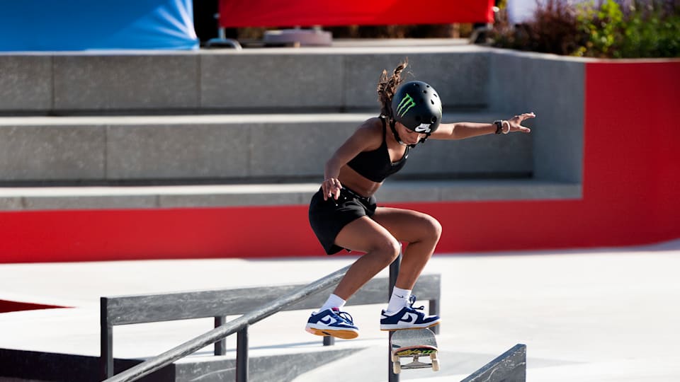 Rayssa Leal faz exames após queda em treino no Mundial de Skate Street