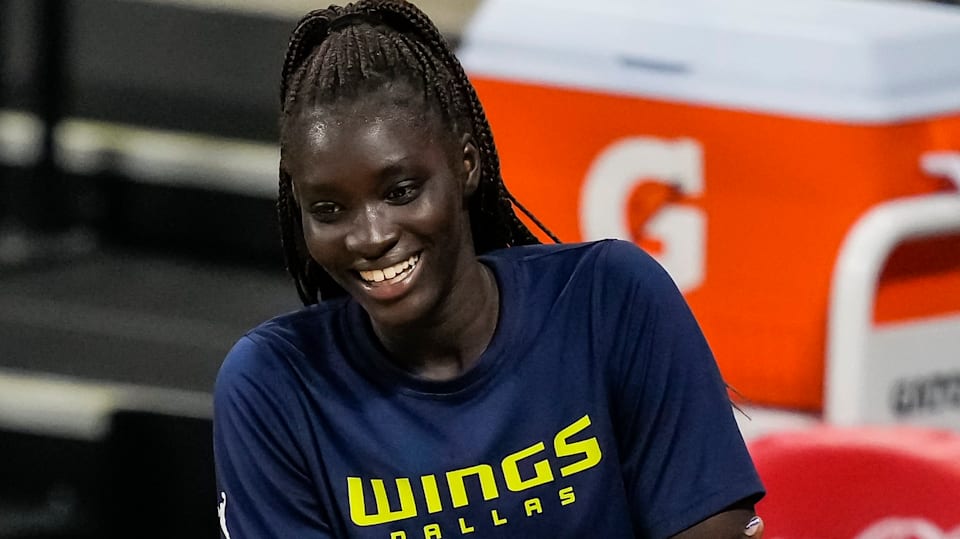 Awak Kuier: Meet the WNBA basketball star representing Finland