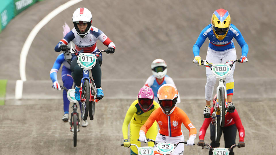 Cómo clasificarse para París 2024 en BMX Racing