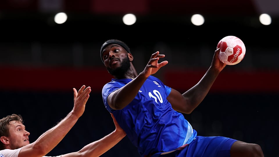 Championnat du monde de handball 2023 : Dika Mem, un jeune leader ambitieux pour les Bleus