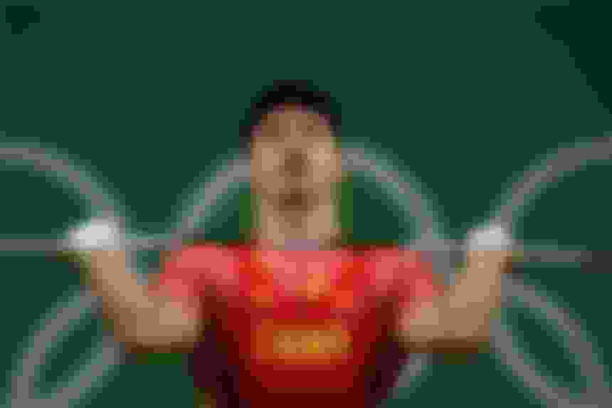 Rostami breaks world record in 85kg weightlifting - Olympic News