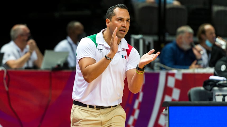 El reencuentro de Omar Quintero con Josep Clarós, el entrenador que ...