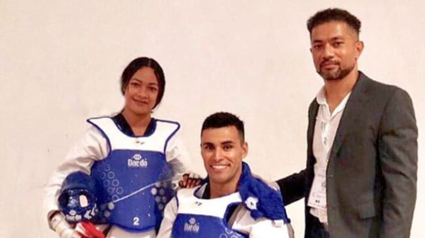 Malia Paseka supplied