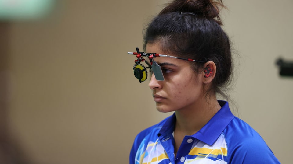 Manu Bhaker reunites with shooting coach Jaspal Rana