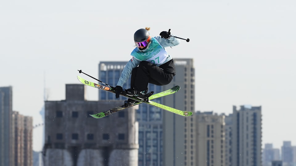Cinco cosas que saber sobre Dominique Ohaco, esquiadora acrobática chilena