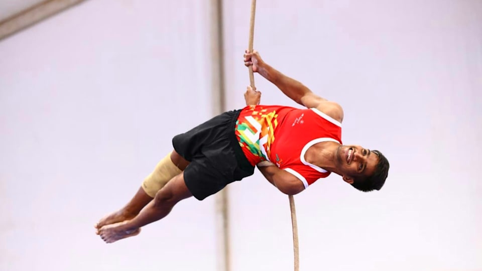 Mallakhamb Sport- History, Types, Rules, Competition - KreedOn