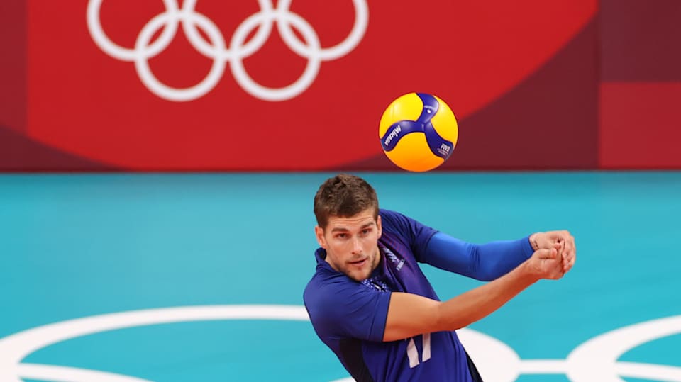 Men's volleyball at Tokyo 2020: France, ROC face off in gold medal ...
