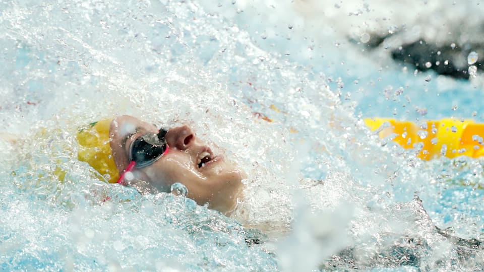 Kaylee McKeown shatters 200m backstroke world record