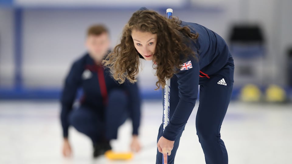 Jennifer Dodds aiming for Olympic medal with childhood friend Bruce Mouat