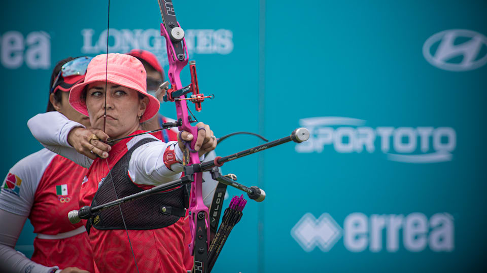 Aída Román, la experimentada arquera que va por su segunda medalla en ...