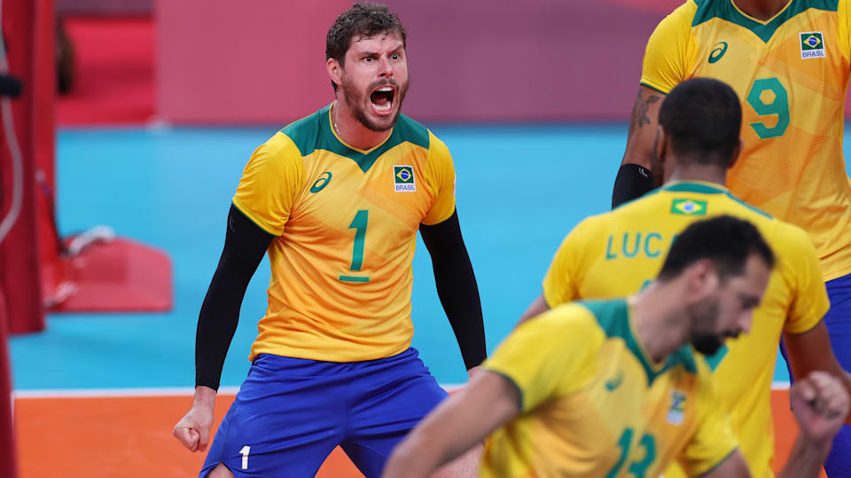 Bruninho inicia 10ª temporada como capitão da seleção de vôlei