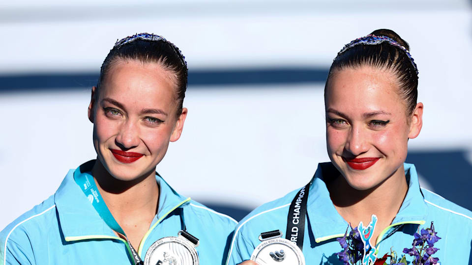 Ukrainian artistic swimming twins Maryna and Vladyslava Aleksiiva ...
