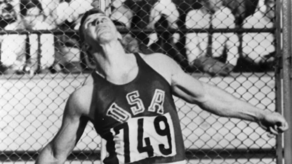 Miracle man Oerter bounces back in the discus - Olympic News