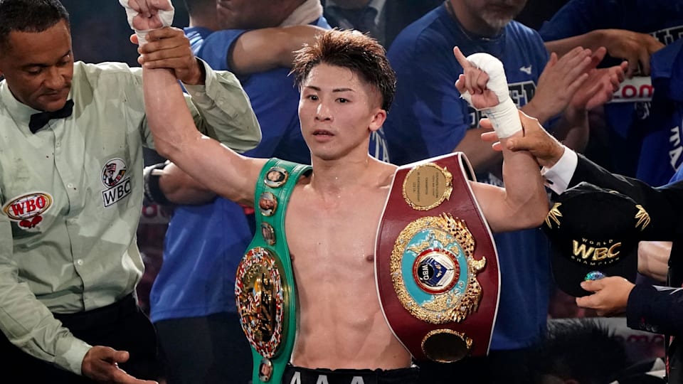 井上尚弥が4階級制覇...フルトンに8回TKO勝ち｜ボクシングWBC・WBO世界スーパーバンタム級