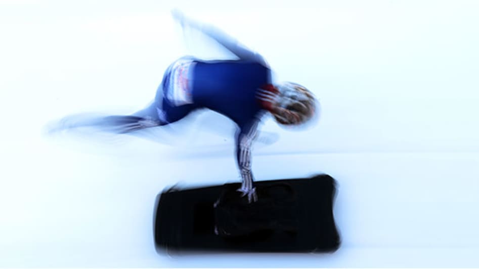 Elizabeth Yarnold holds the skeleton key - Olympic News
