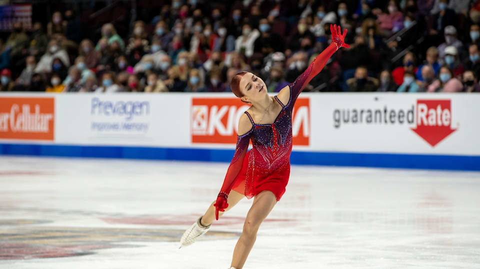 Alexandra Trusova leads Skate America after women's short program