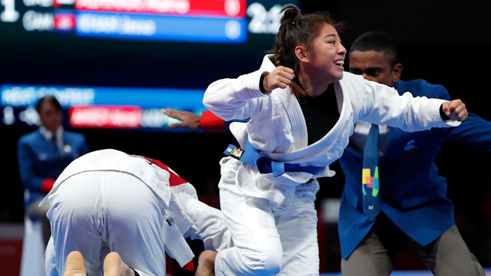 Southeast Asian Games 2023: Philippines' Kaila Napolis grabs gold at ...