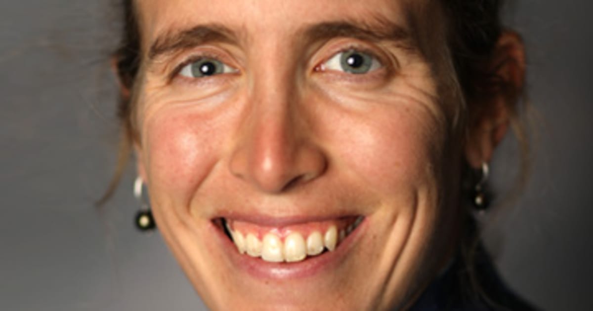 Susan DUNKLEE Biography, Olympic Medals, Records and Age