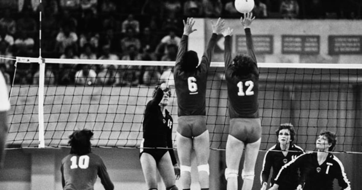 Soviet volleyball team grind out gold medal - Olympic News