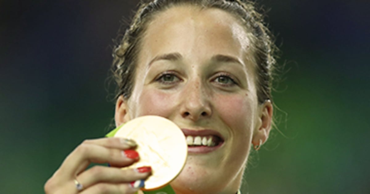 Elis LIGTLEE Biography, Olympic Medals, Records and Age