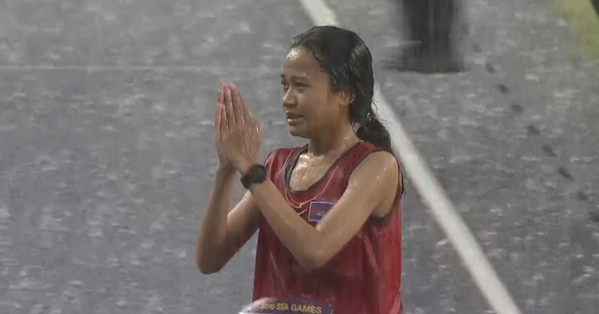Watch the Cambodian runner who became a viral sensation at SEA Games 2023