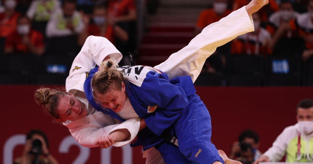 Mat 1: Women's -70kg, Men's -90kg Repechages/Semi-Finals/Finals - Judo | Tokyo 2020 Replays