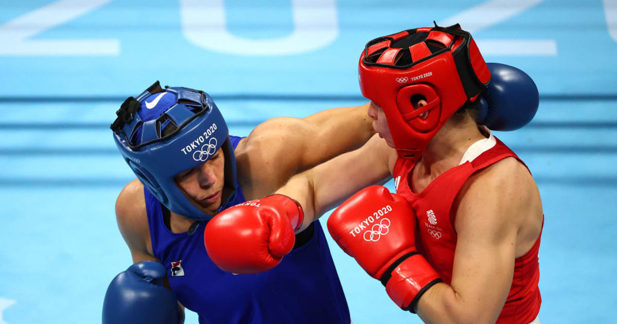 British boxer Lauren Price beats Netherlands’ Nouchka Fontijn to ...