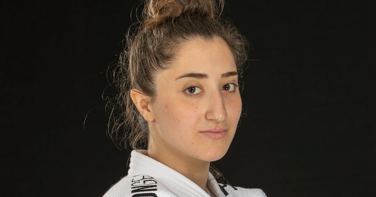 Muna DAHOUK Biography, Olympic Medals, Records and Age