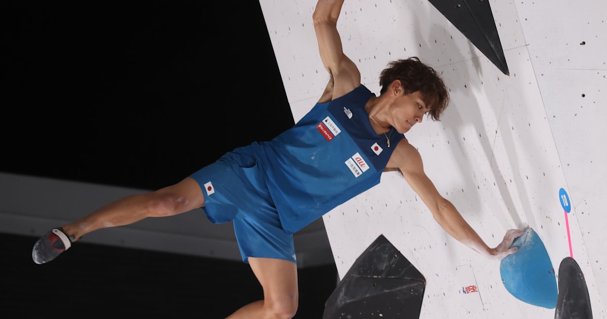 Narasaki Tomoa wins men's final at IFSC Climbing WC (B&L) in Morioka ...