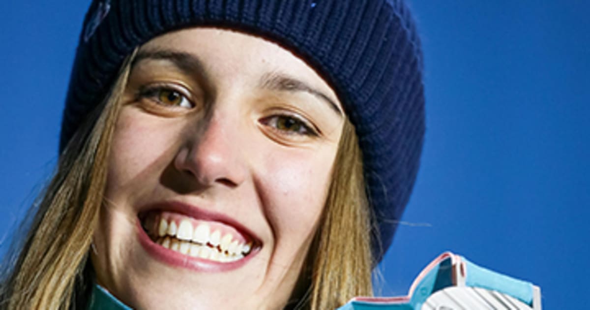 Julia PEREIRA DE SOUSA MABILEAU Biography, Olympic Medals, Records and Age