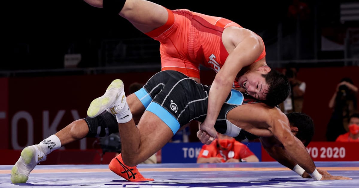 Mat C: Men's Greco-Roman & Women's Freestyle - Day 11 - Wrestling ...