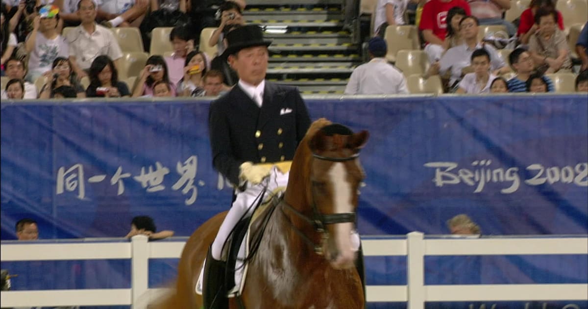 Hiroshi Hoketsu competes 44 years after Olympic debut | Beijing 2008 ...