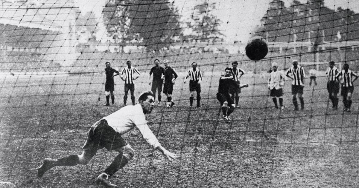 The “Red Devils” at the top of world football at Antwerp 1920 - Olympic ...
