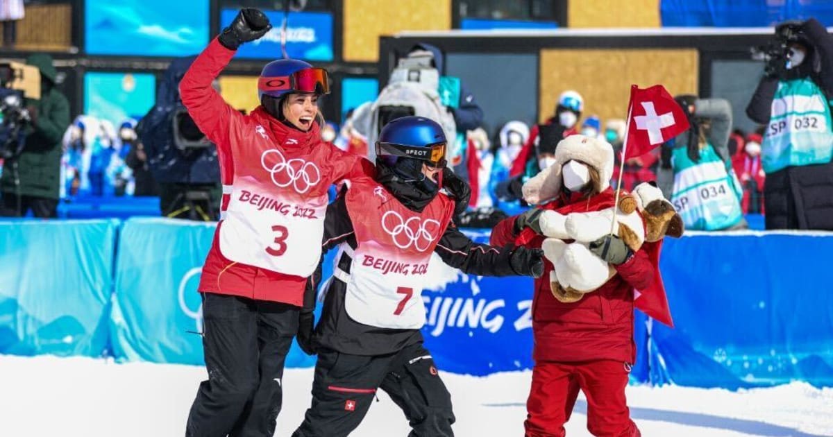 Beijing 2022: Ailing (Eileen) Gu wins silver in freeski slopestyle ...