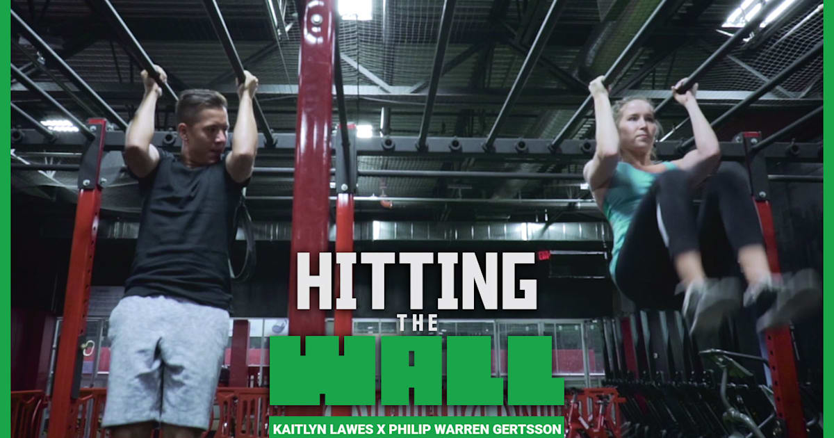 Kaitlyn Lawes challenges @PWGFreestyle to a Curling workout