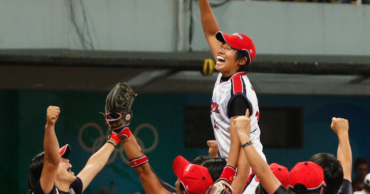 Japanese softball team using virtual reality in attempt to defend ...