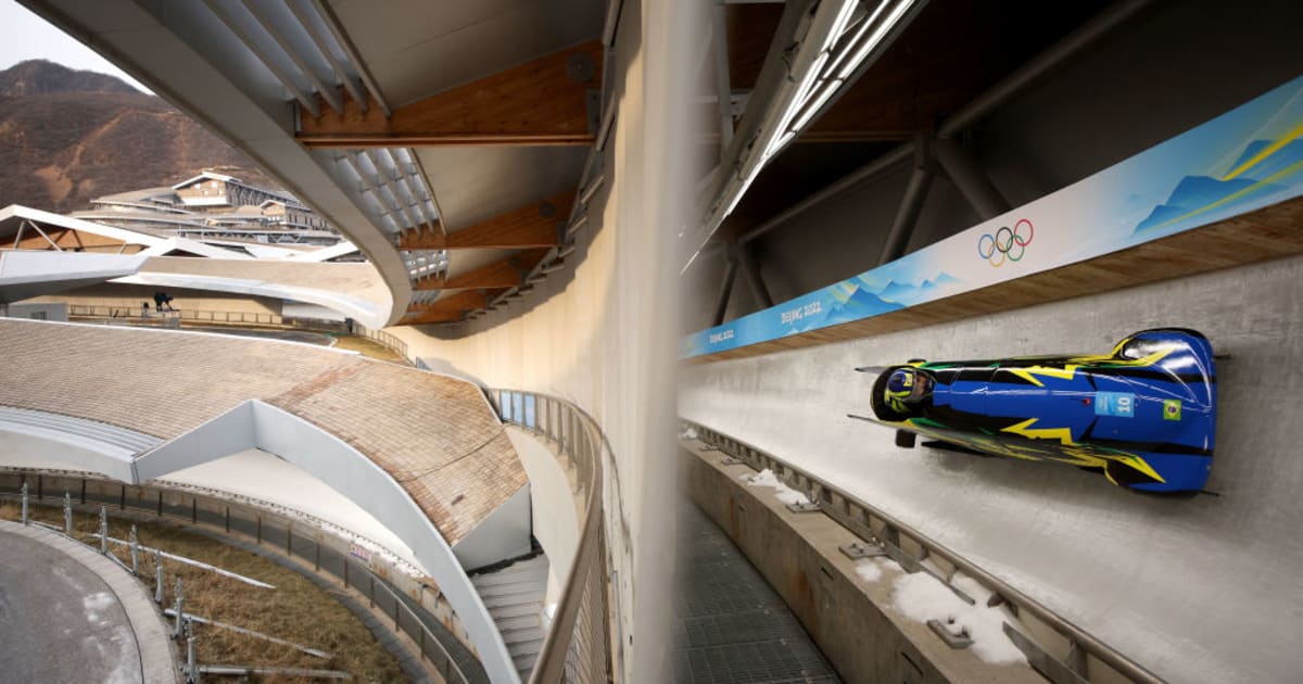 2-Man Heat 1 & 2 - Bobsleigh | Beijing 2022 Replays