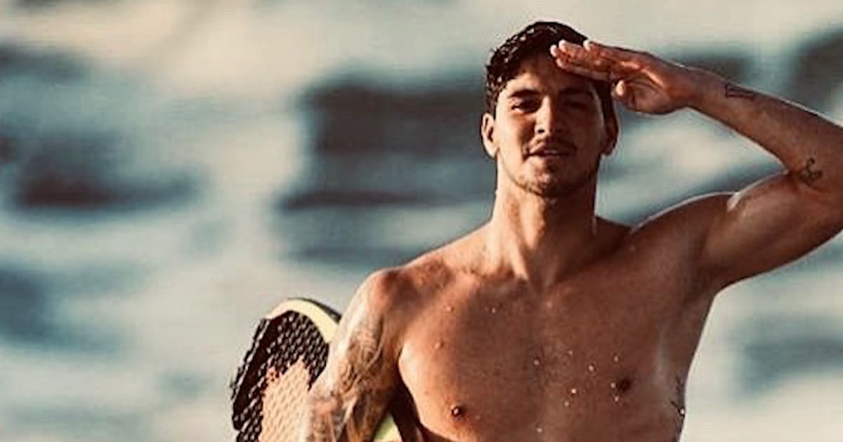 Surfing champs praise Brazil star Medina