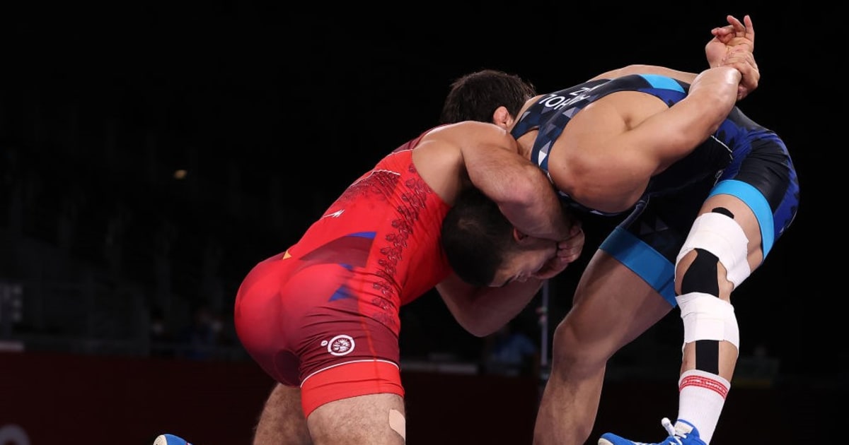 Mat B: Men's Greco-Roman & Women's Freestyle - Day 10 - Evening Session ...